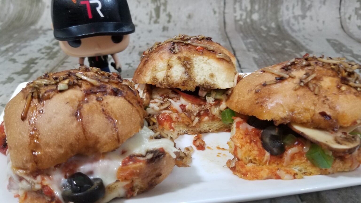 Supreme Pizza Sliders – Average Guy Gourmet